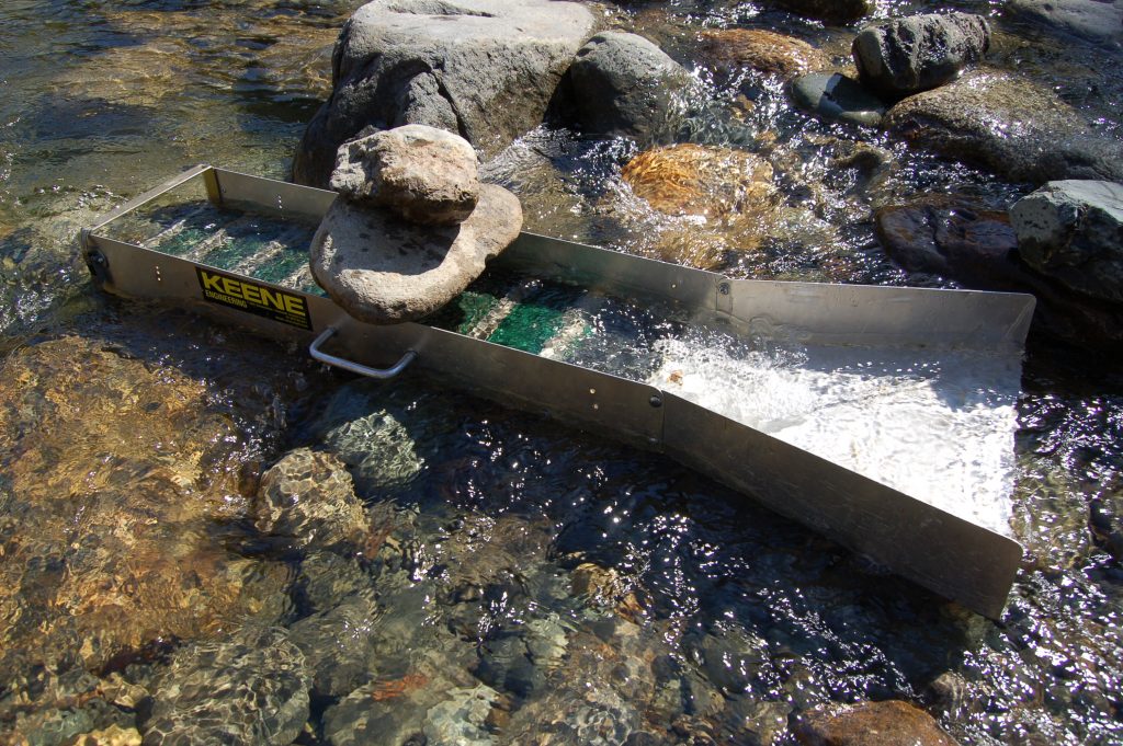 Sluicing the Dirt | Arizona Gold Prospecting Adventures